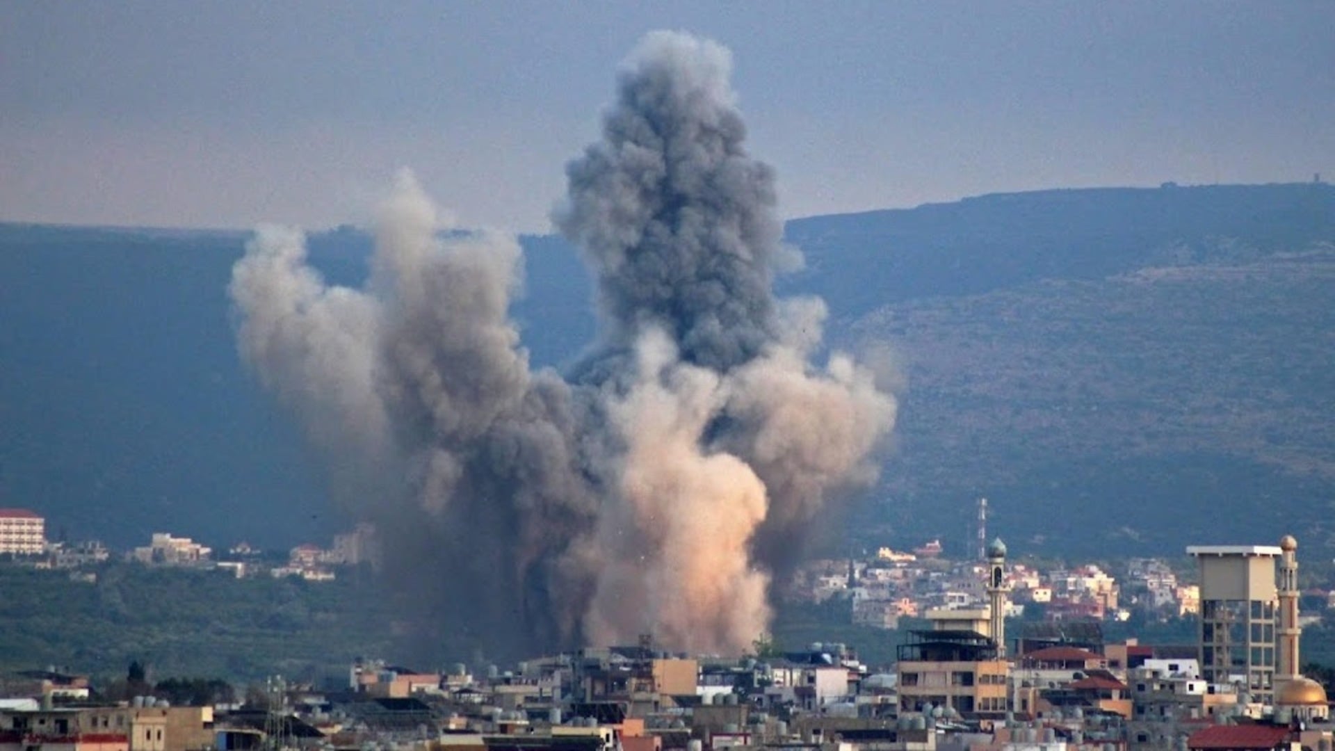 Israël valt Hezbollah aan in Libanese stad Tyrus | De Gooi- en Eemlander