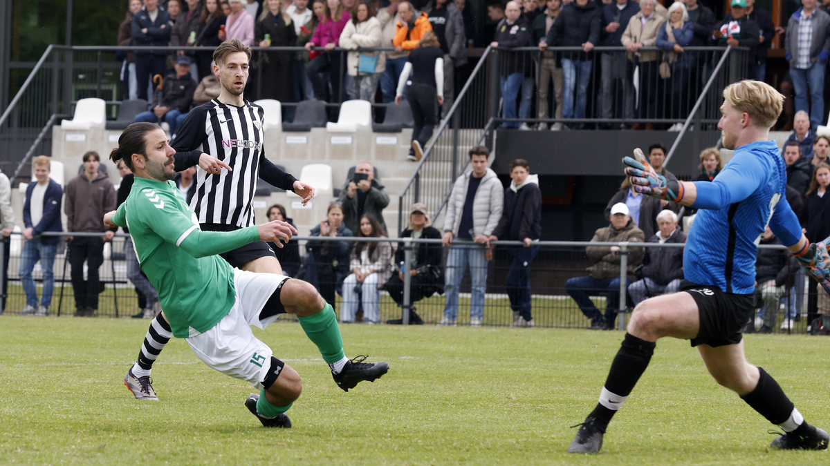 Weinig spanning op ’Derby Day’ tussen Laren’99 en Eemnes: ’Gelukkig ...