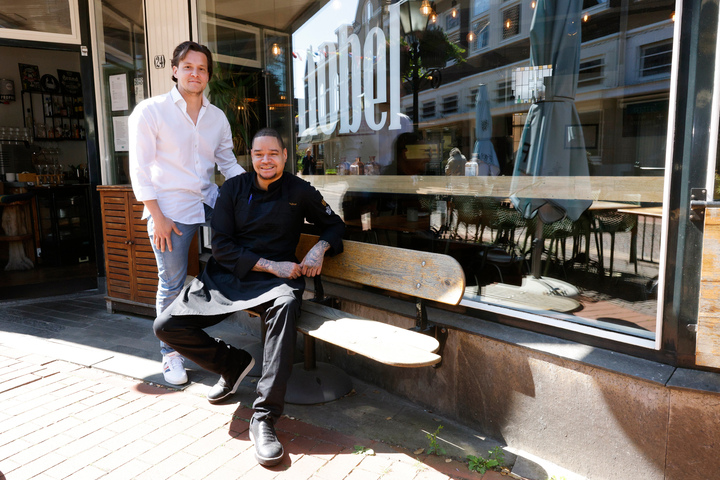 Restaurant Nobel Bussum: nieuwe eigenaren, alles vers | De Gooi- en ...