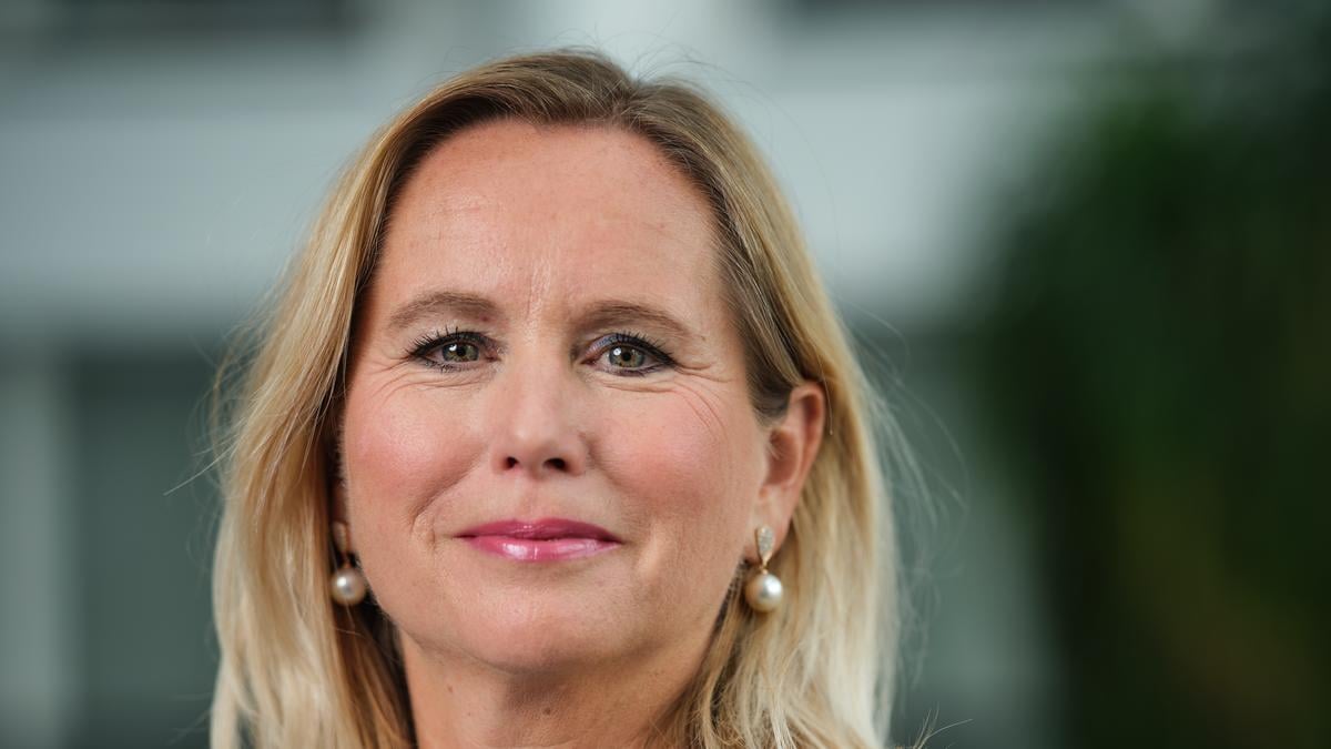 Tweede Kamer-fracties willen opheldering kabinet over vertrek minister ... Tweede Kamer-fracties willen opheldering kabinet over vertrek minister ...