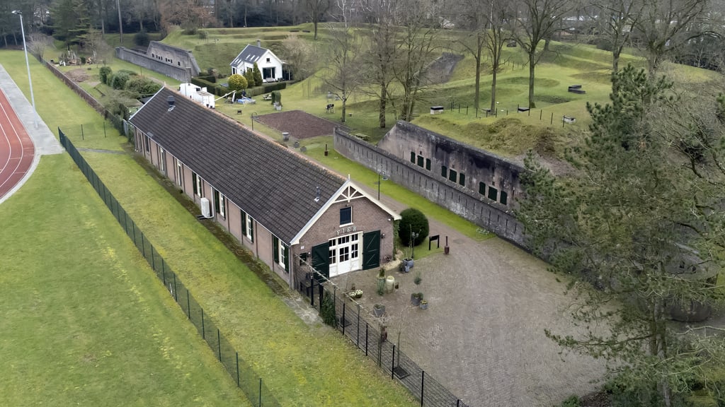 Gooise Meren verliest jarenlang conflict met Dudok Wonen over verhuur ...