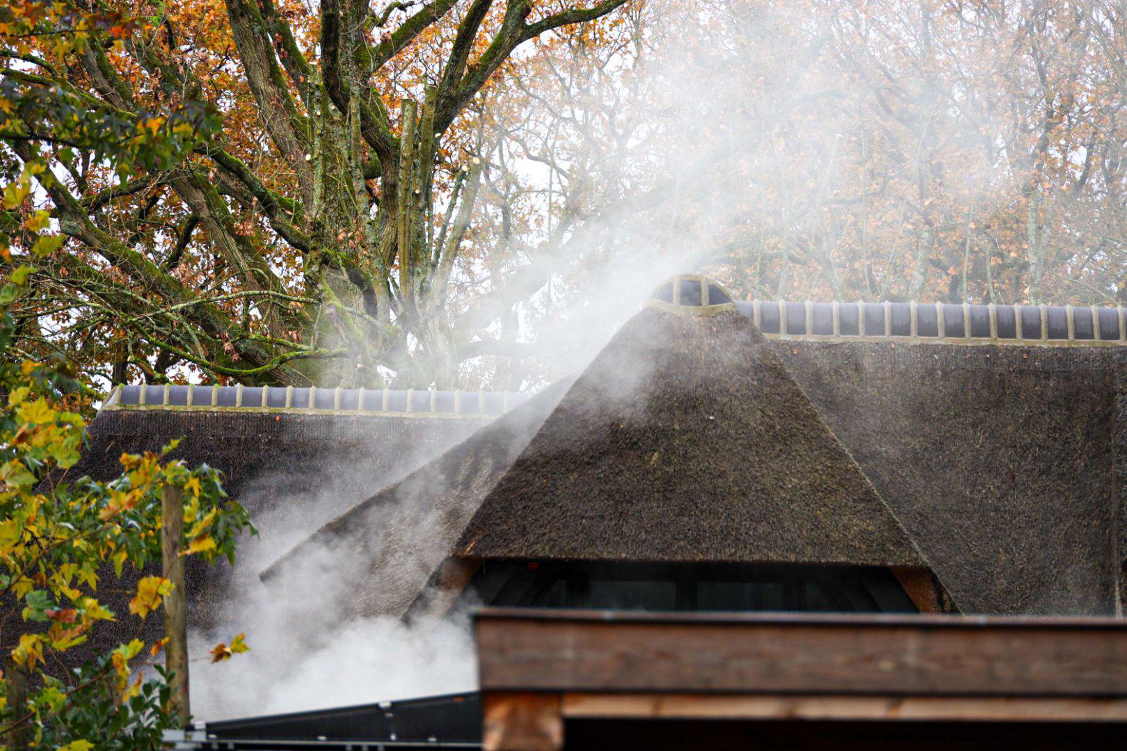 Grote brand in sauna van woning in Laren | De Gooi- en Eemlander