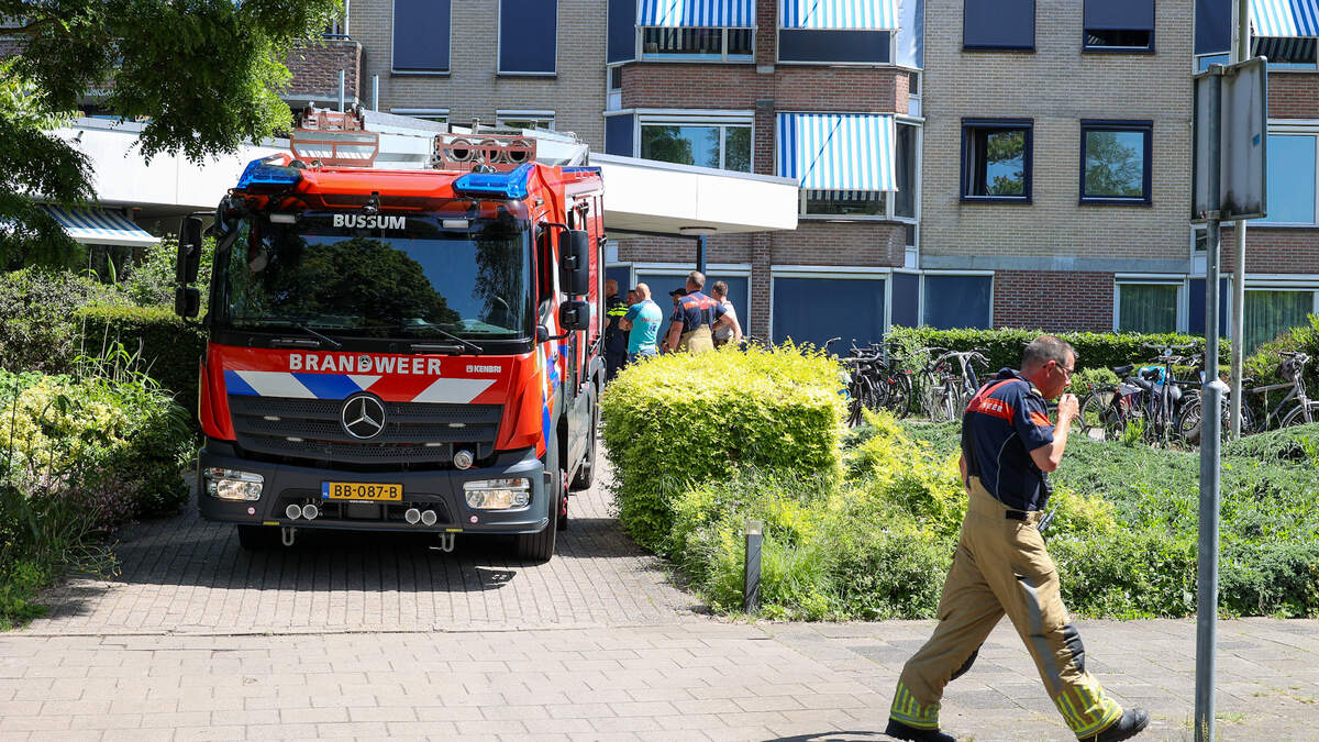 Brand in zorgcomplex Bussum door sigaret in container | De Gooi- en ...