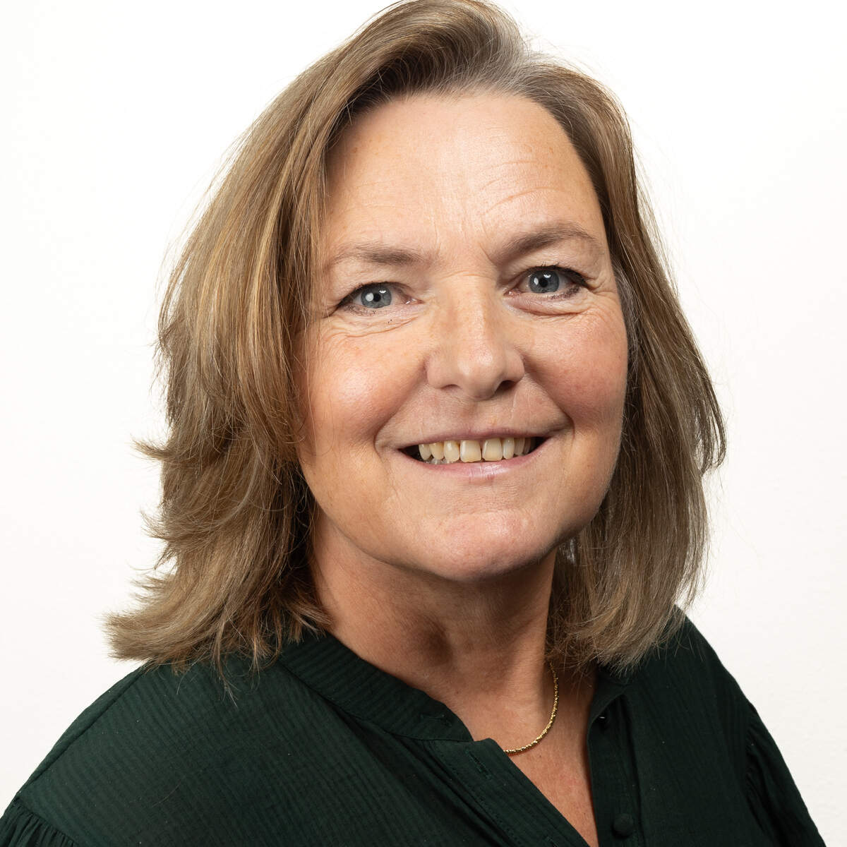 Stank en afval bij ondergrondse containers Huizen: wat doet de gemeente ...