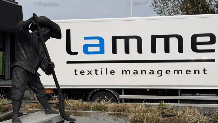 Gestolen bronzen beeld ’De Bleeker’ van familiebedrijf Lamme in ...