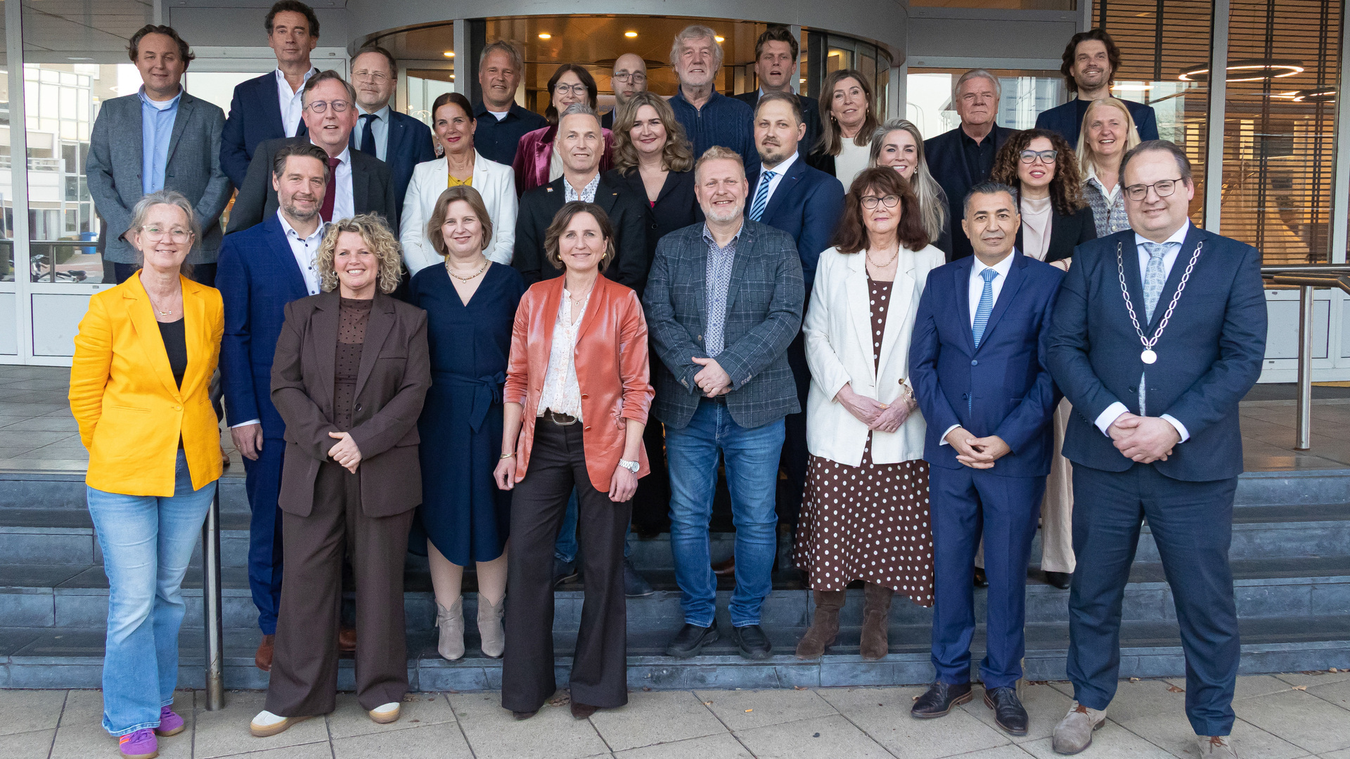 Verkenner Postma gaat in Huizen ook de formatie in goede banen leiden ...
