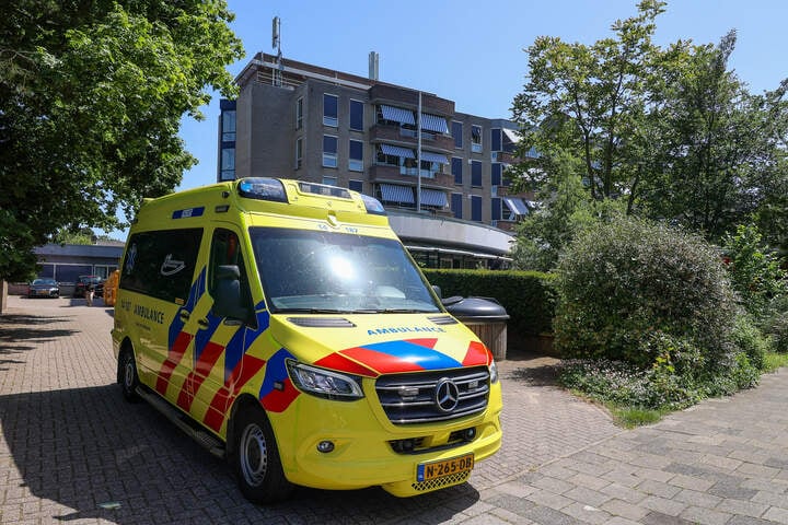 Brand in zorgcomplex Bussum door sigaret in container | Noordhollands ...